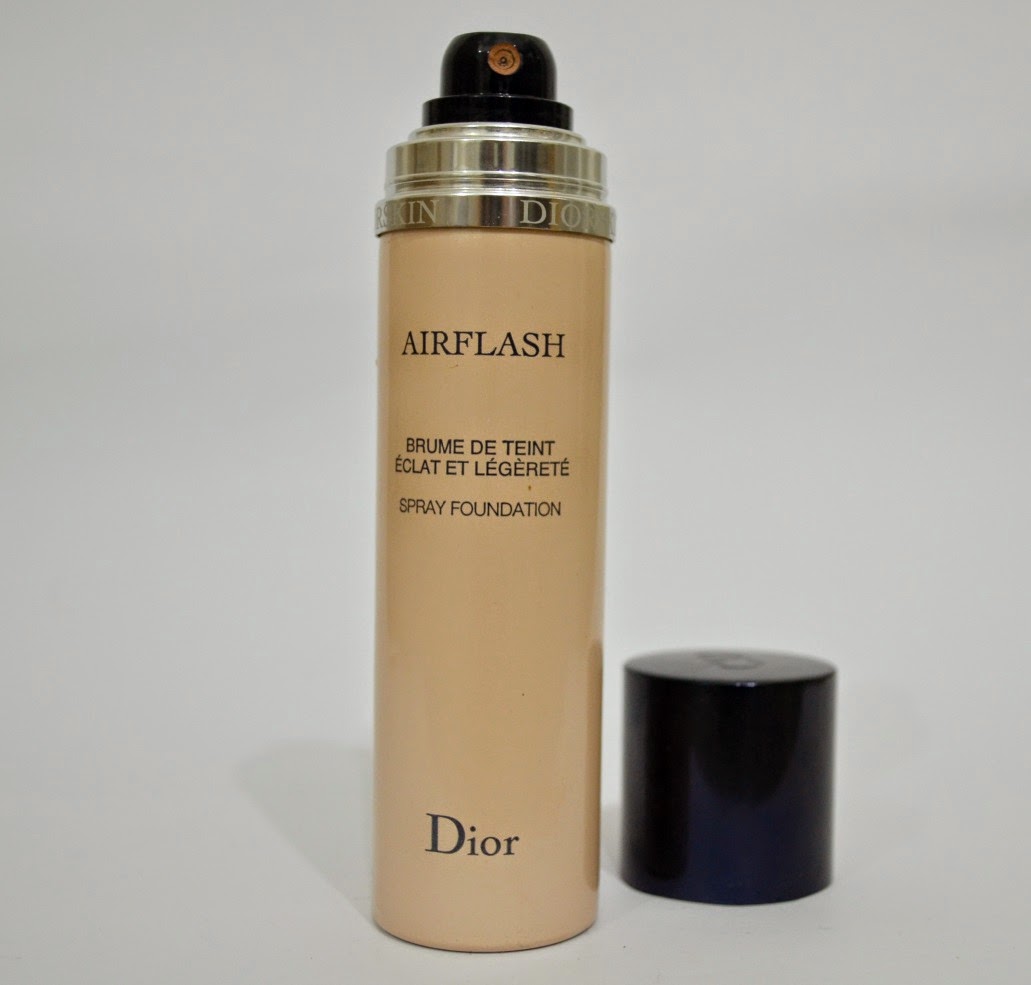 Thaynara Oliveira: BASE EM SPRAY – DIOR