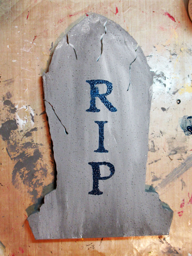 Tiny Tool Time: How to create a tombstone with the Hot Wire Cutter