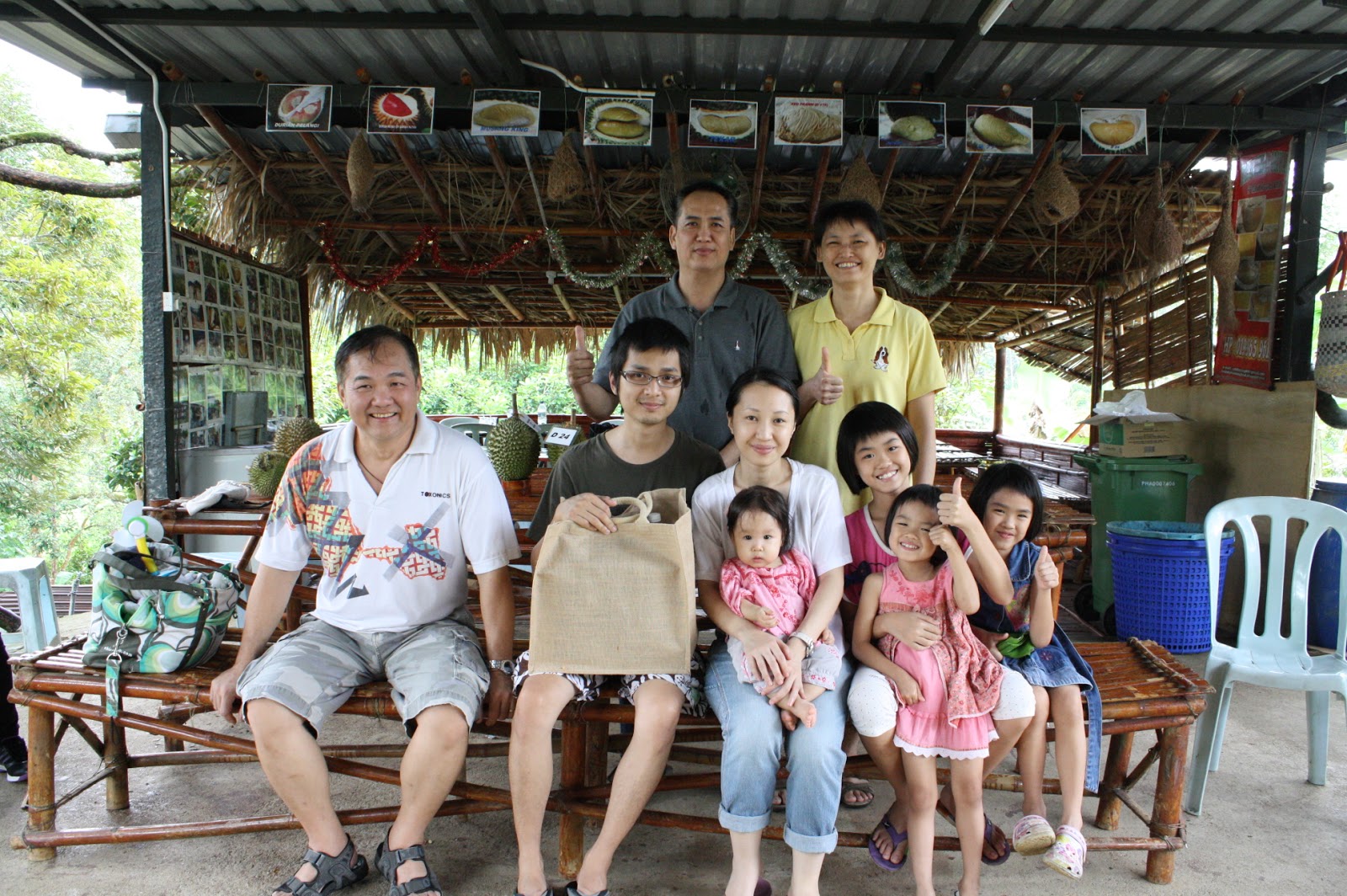 Raub durian orchard: Ching Ching's Family and friends visit