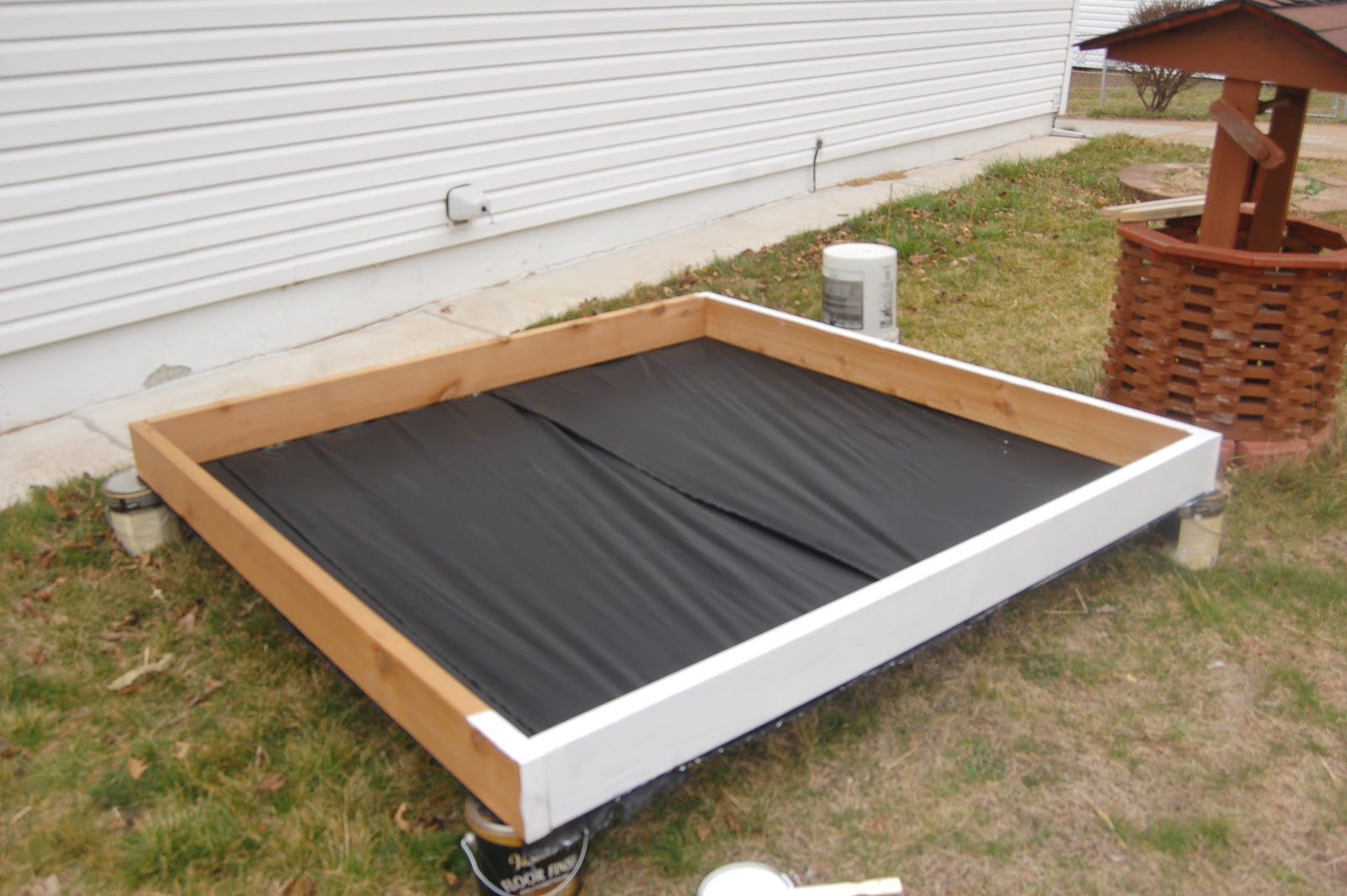 Banter of a Blond Republican Couple: Sandbox Step-by-Step