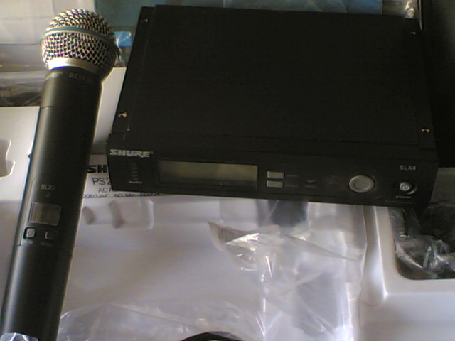 Dimensi Radio: Wireless Microphone Shure SLX