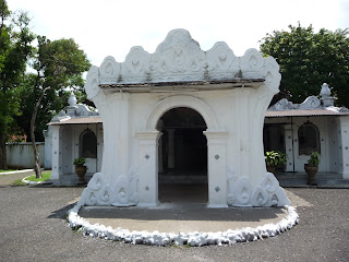 Komunikasi Antarbudaya: Keraton Kesepuhan Cirebon, Keraton Ragam Budaya