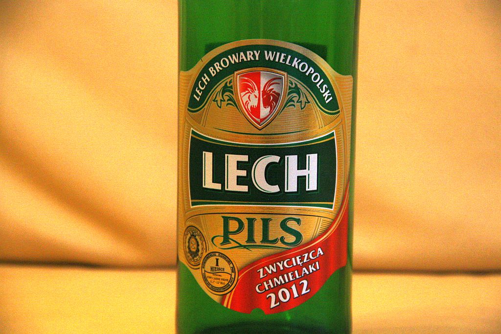 PIWONIA KUFLOWA: LECH PILS
