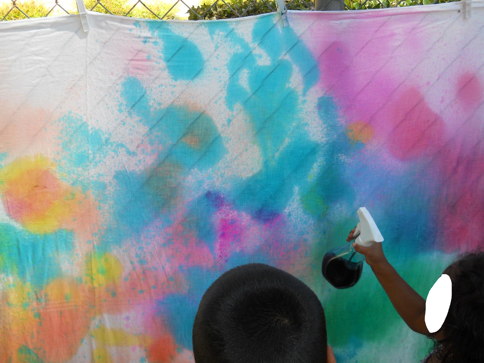 Learning and Teaching With Preschoolers: Spray Art