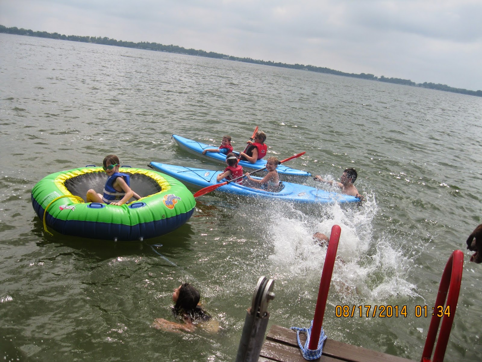 Ella and Zoë: cabin fun