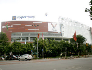 Bintang Keindahan: PEJATEN VILLAGE... mall yang mencetak rekor kunjunganku