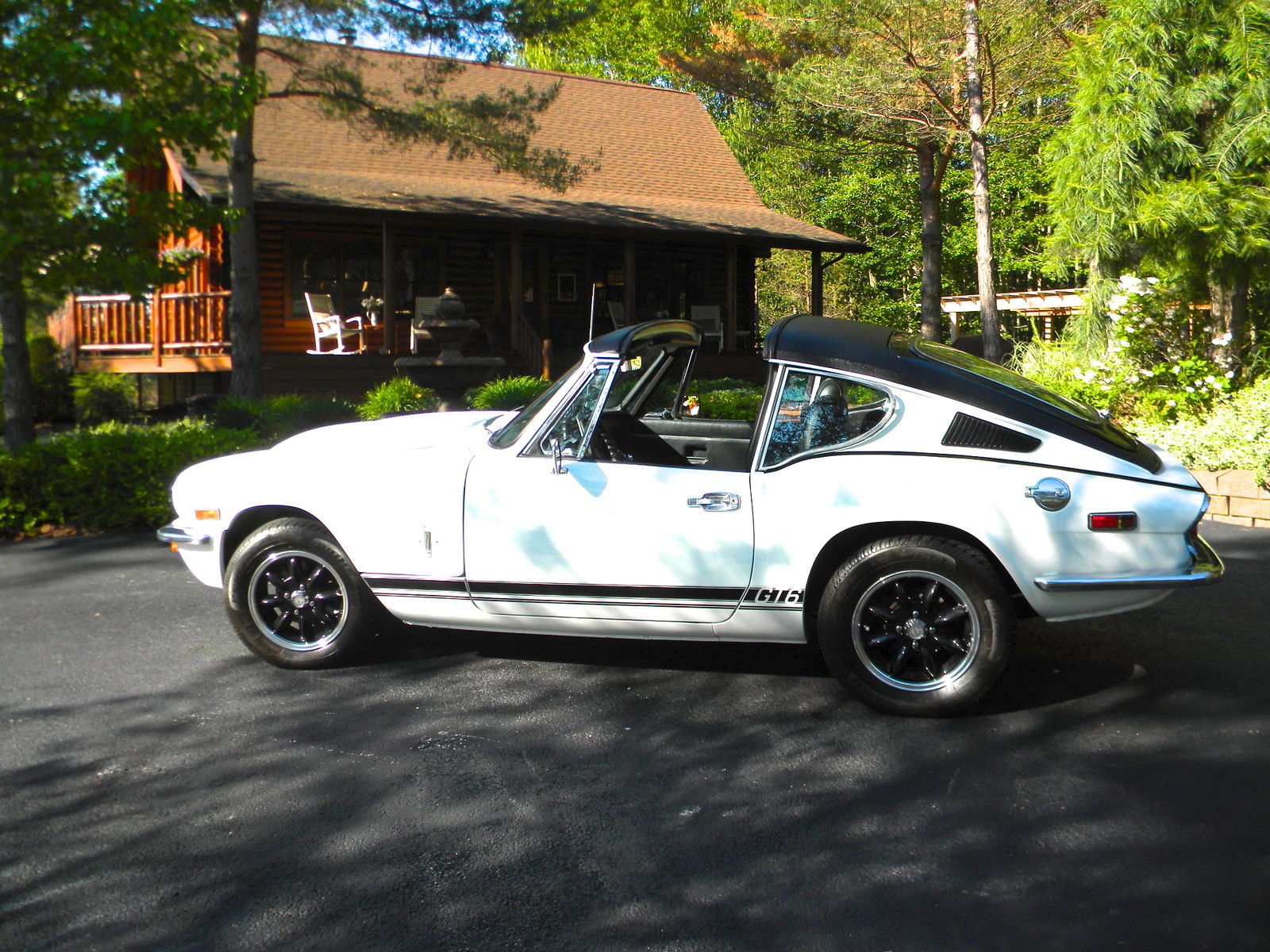 5k: Aftermarket Targa: 1973 Triumph GT6 Mk III - DailyTurismo
