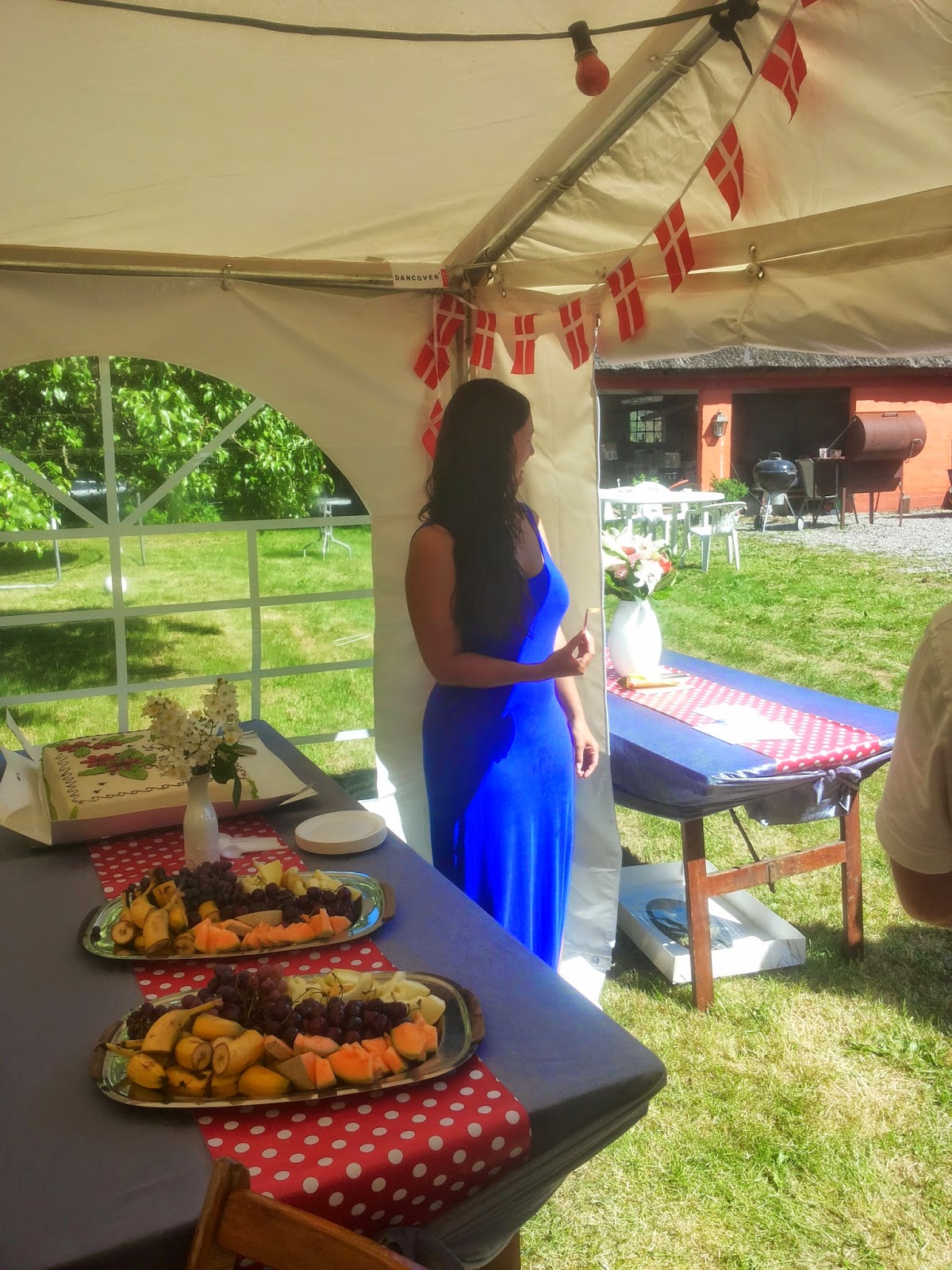 Festlige Fif: Havefest - pynt et telt!