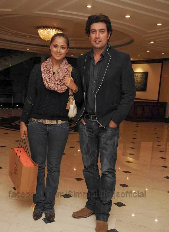 Actress Simran Bagga Family Photos