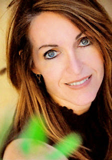 Exclusive Top Pix: Roxanne Hall Hot Pix