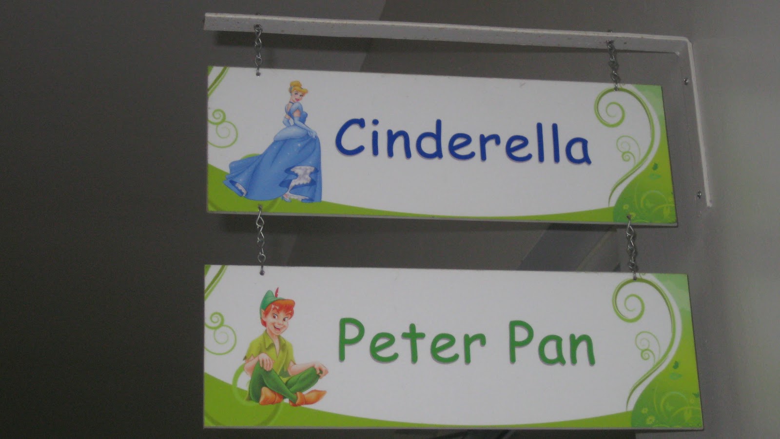 Elizabeth Seton School South's Open House - Glamma Momma