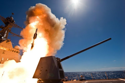 Globaldefencenews: Raytheon SM-6 Successfully Hits Frigate in US Navy ...