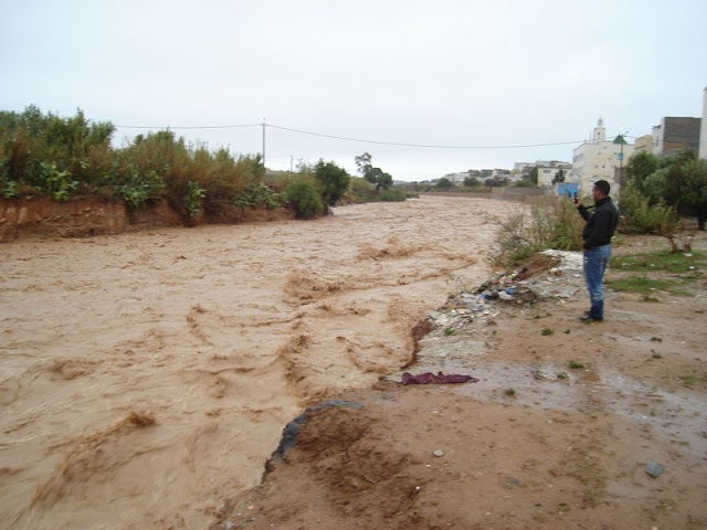 L'OUED SMIMOU. MAROC.