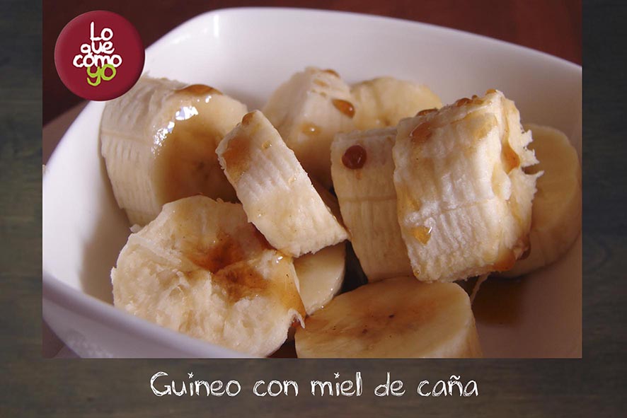 loquecomoyo: ::: Guineo con miel de caña