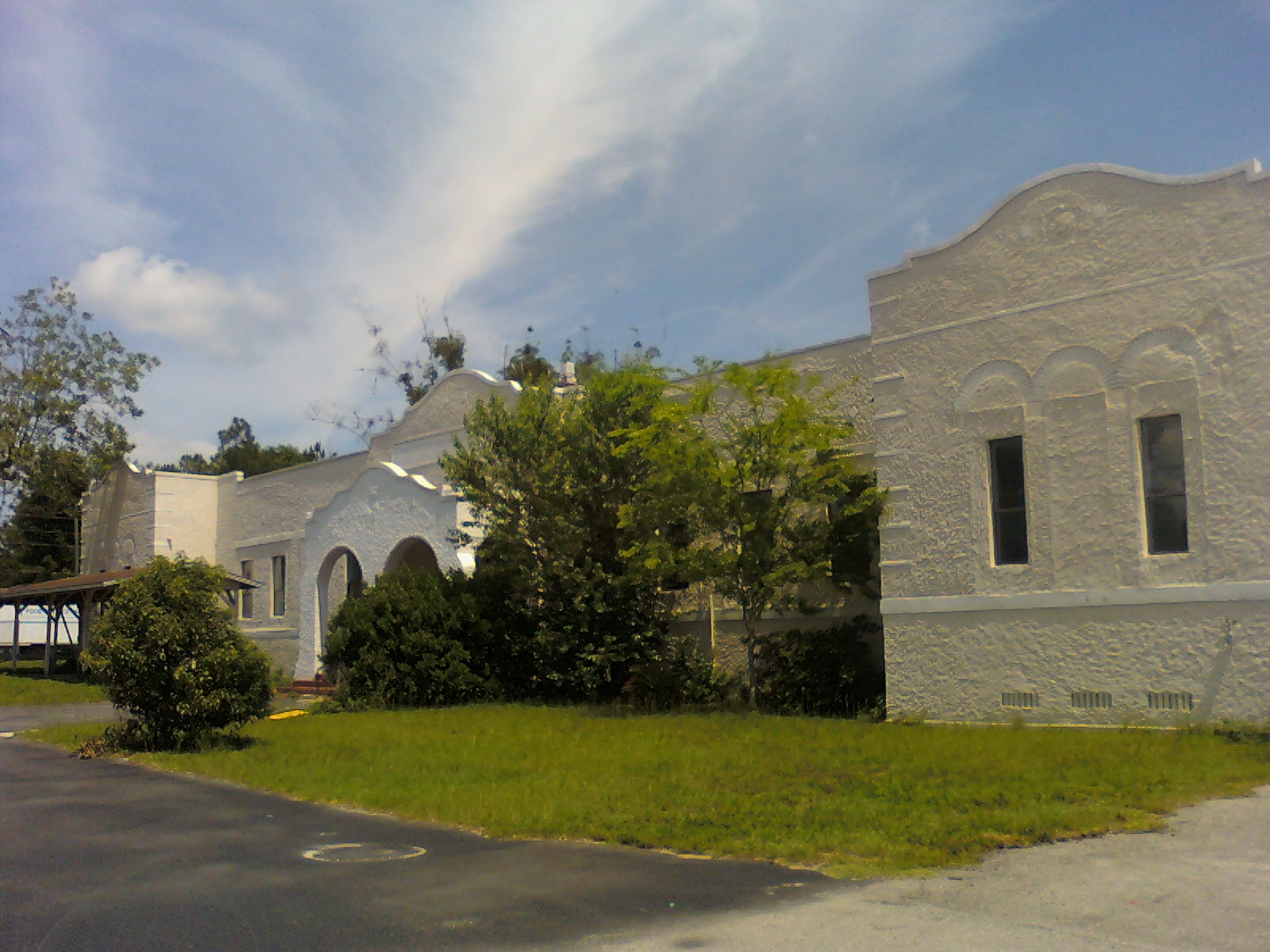 Places To Go, Buildings To See: Old High School - Center Hill, Florida