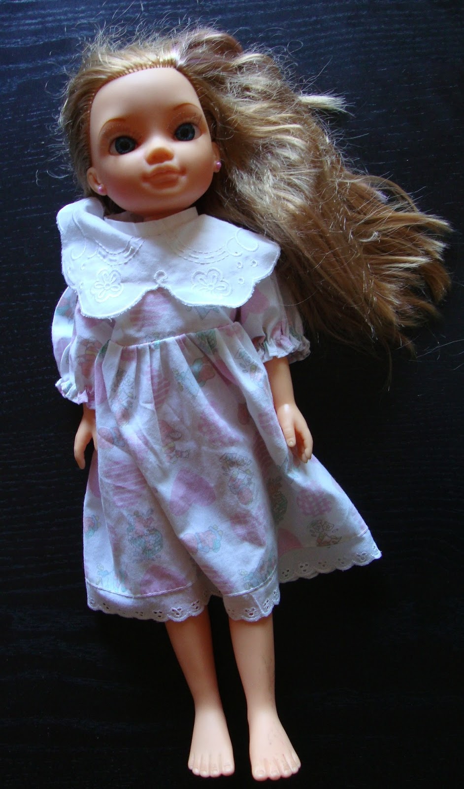 O Sótão dos Colecionadores: BONECA FAMOSA - NANCY