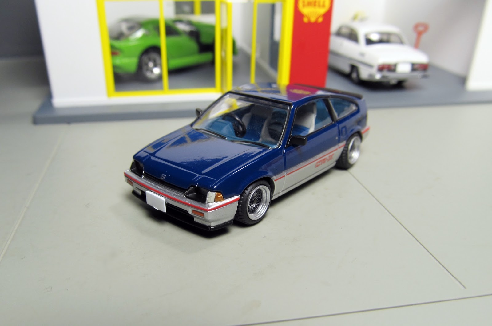 tomica limited vintage custom lowered