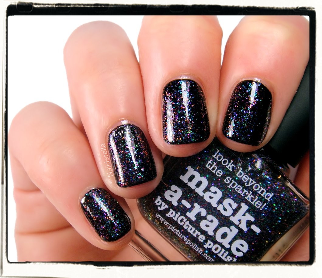 piCture pOlish - Mask-a-rade - Nailderella