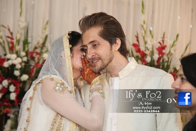 Celebrity Weddings: Sanam Baloch Wedding Pictures