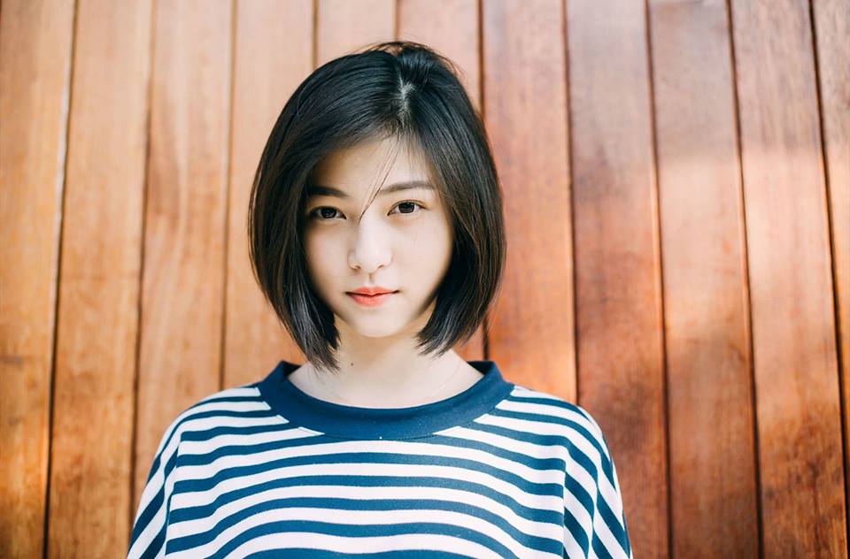 短发气质美女 獅子 (Manyunyu7)