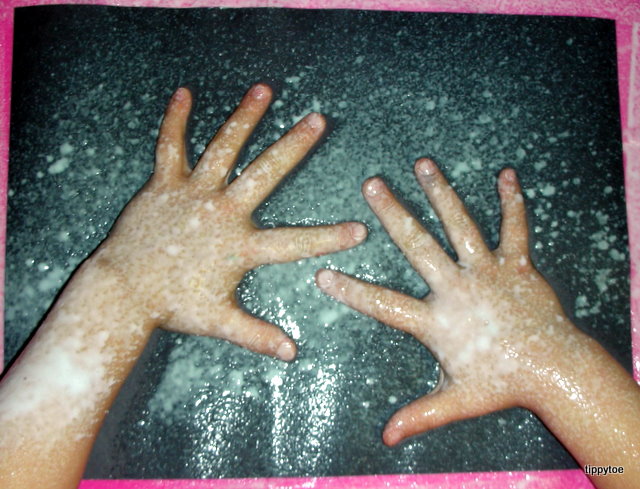 Tippytoe Crafts: Negative Art