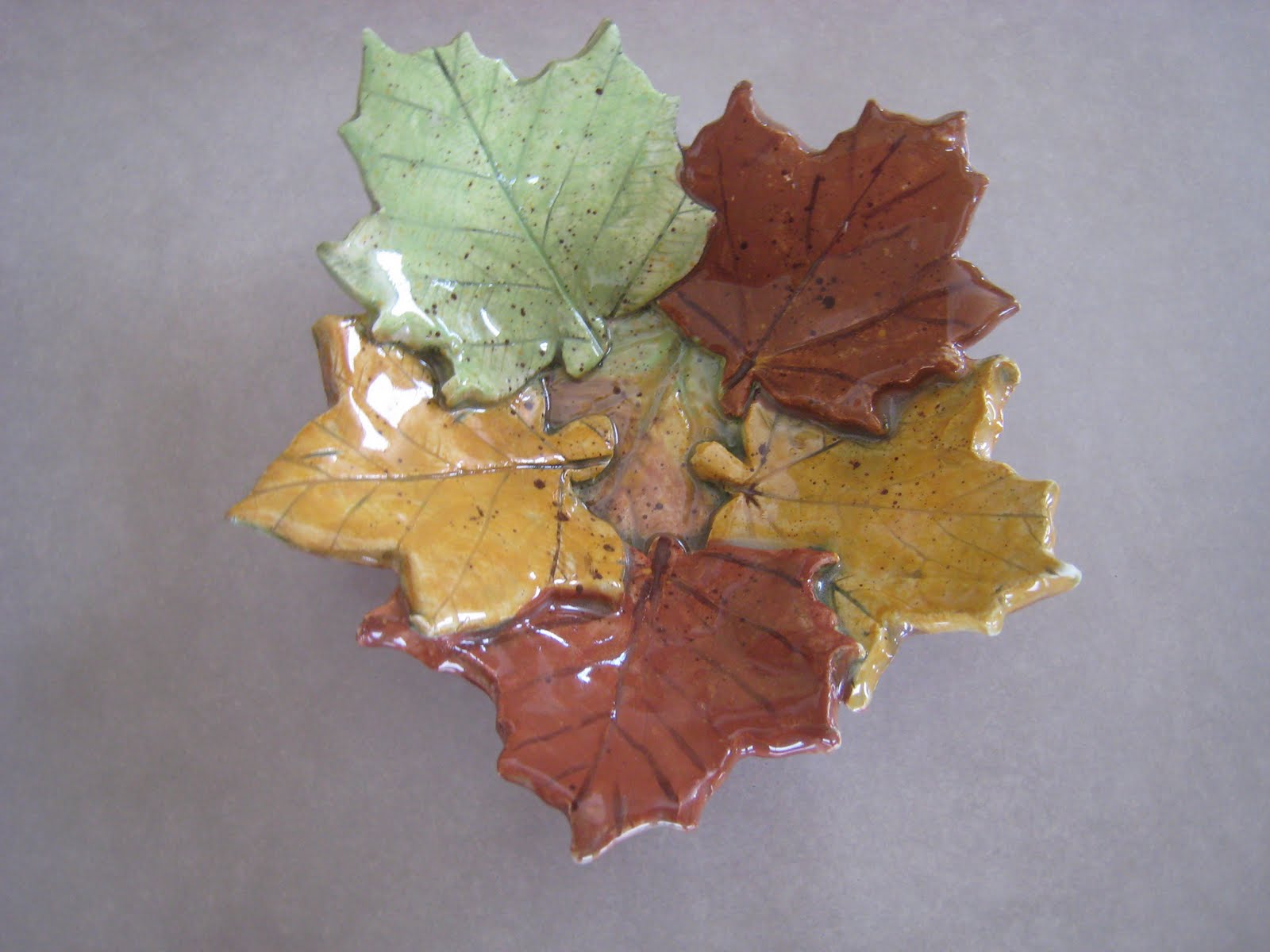 Children's Art Classes: Ceramic Leaf Bowls