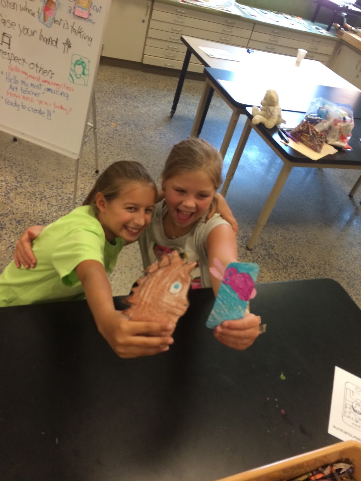 smART Class: Back To School All School Selfie Mural