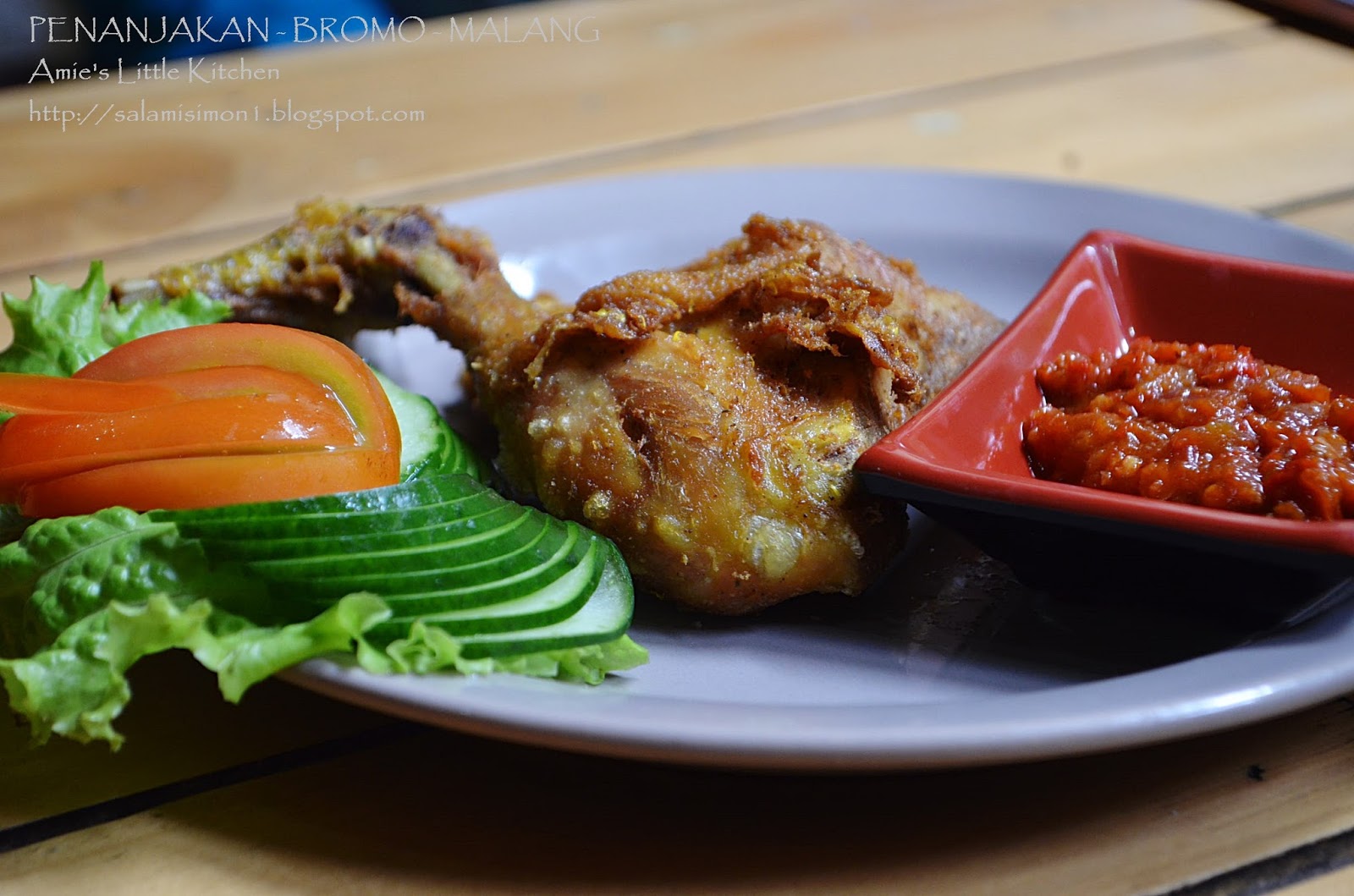 Bercuti ke Surabaya (12) : Makan Tengah Hari di Resto Bu Atik - Amie's ...