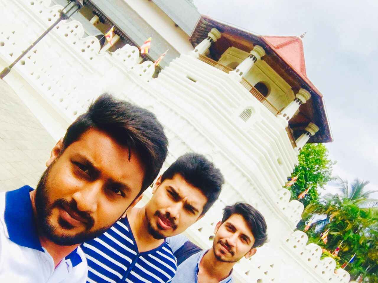 How I reached Rambuk Ela in Kandy District. - Rassan Batcha