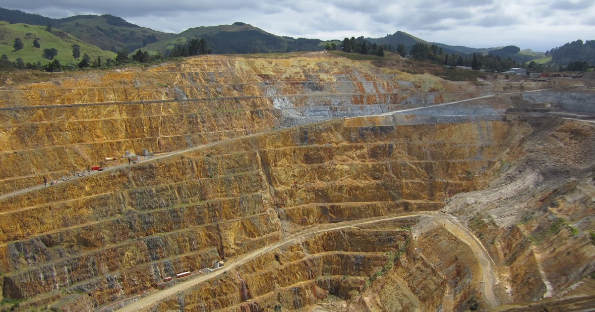 Reminiscences: A Journey to Waihi Gold Mines and beyond