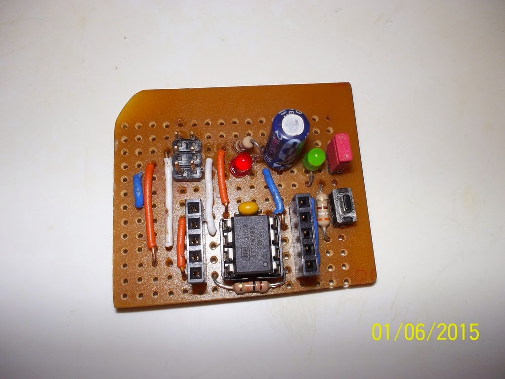 KB7KMO Projects: Make an ATTiny85 Progrsmmer and Development Board