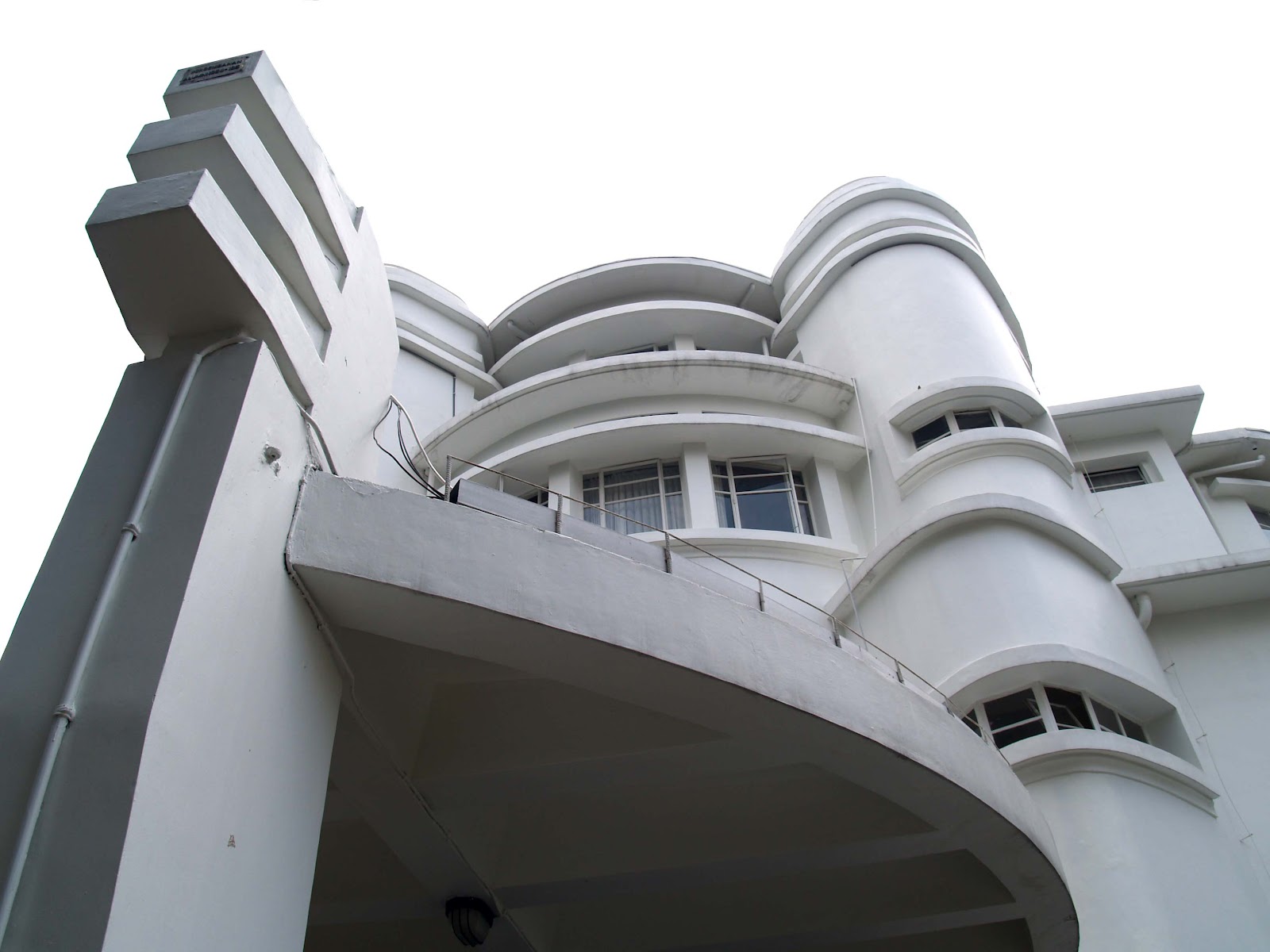 colourful life: Konservasi Arsitektur - Villa Isola, Bandung