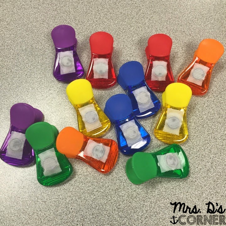 Color Coded Classroom: Headphone Storage - Mrs. D's Corner