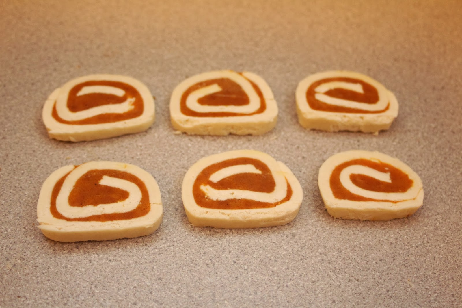 Julie Bakes: Sweet spiced pumpkin pinwheels