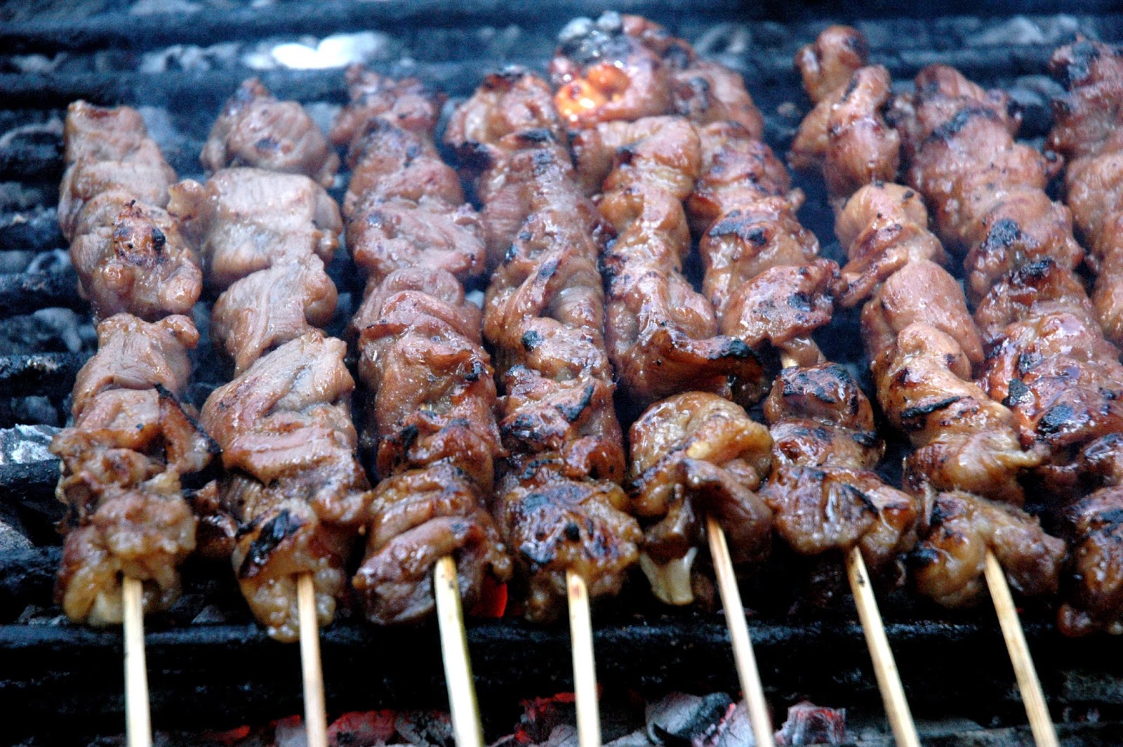 DUDE FOR FOOD: Revisiting the Iconic Three Sisters in Kapitolyo