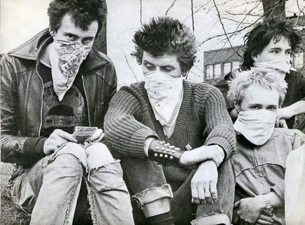 British Punk: Crisis