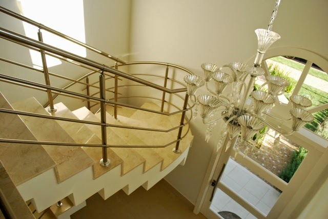 Escadas de Mármore – veja diferentes tipos de mármores, preços + dicas ...