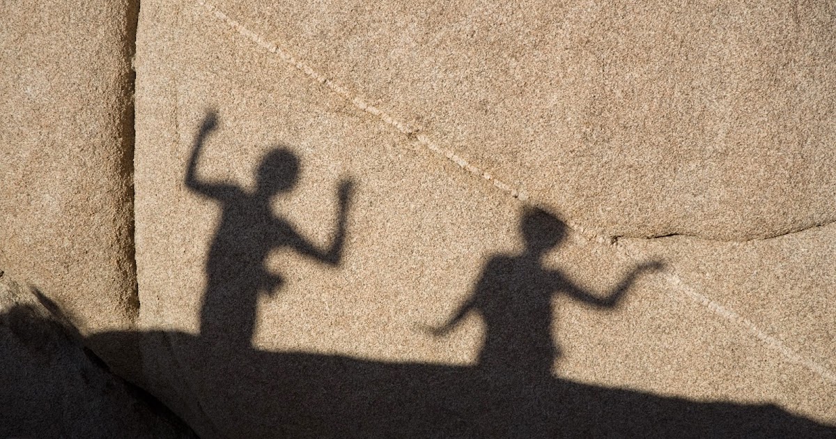 Day Hiking Trails: Activity for hiking kids: Shadow Petroglyphs