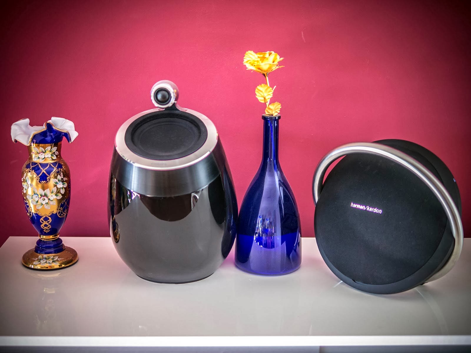 Oluv's Gadgets: Review: Harman Kardon Onyx - the ultimate Boombox... er ...