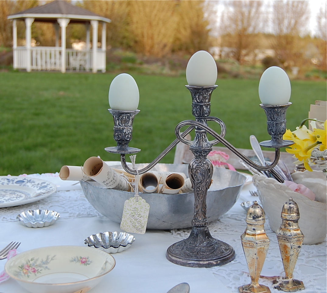 saltbox treasures: Vintage Shop Tablescape