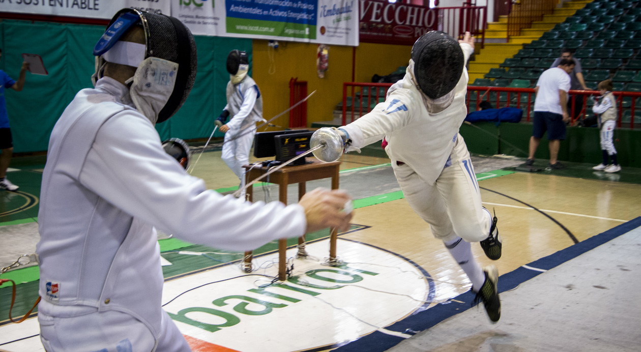 Cómo y dónde practicar esgrima en Córdoba ~ Confederación de Deportes ...