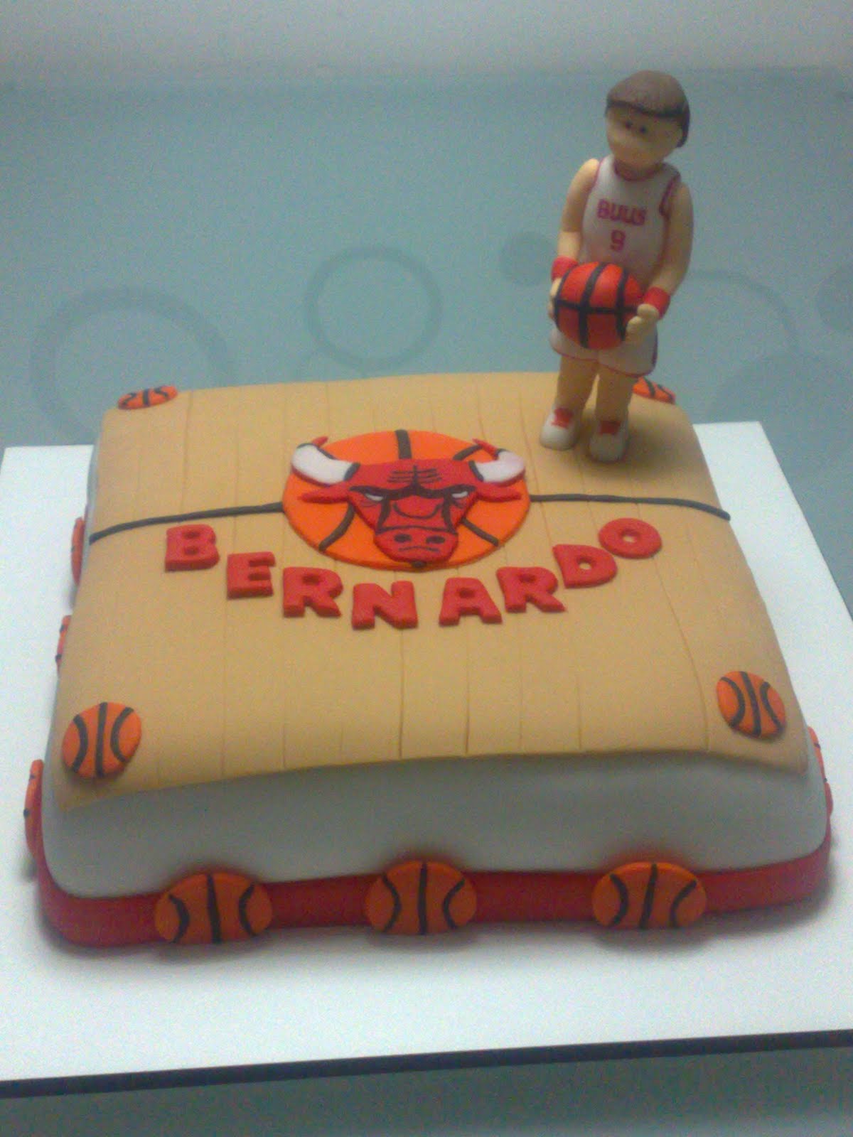 Drucka Machado - Bolos Artísticos: BOLO BASQUETE - CHICAGO BULLS