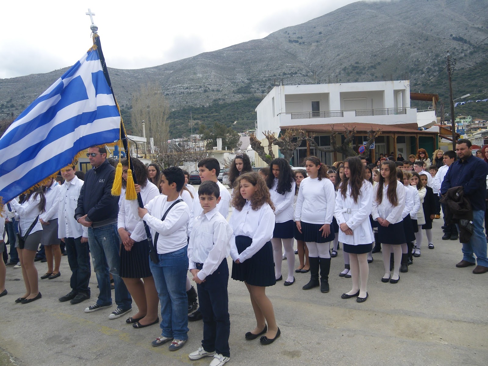 ΦΩΤΟΓΡΑΦΙΑ ΑΠΟ ΤΗΝ ΠΑΡΕΛΑΣΗ ΤΗΣ 7ΗΣ ΜΑΡΤΙΟΥ