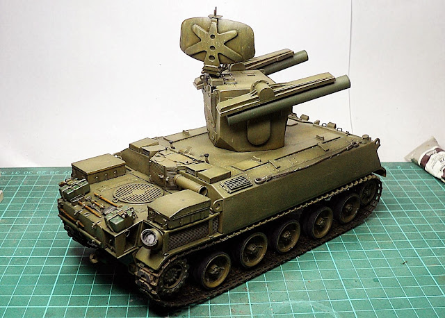 MISIL ROLAND SOBRE AMX-30R