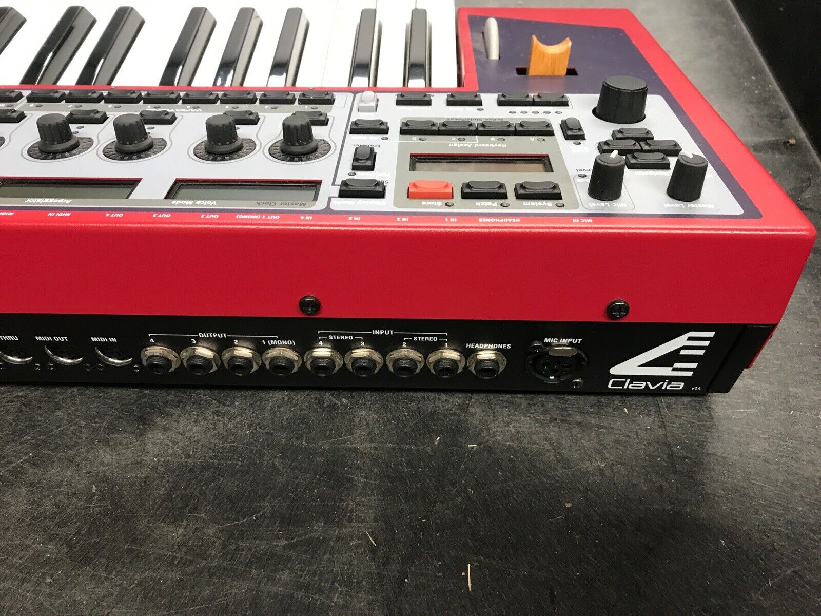 MATRIXSYNTH: Clavia Nord Modular G2 SN MD11493