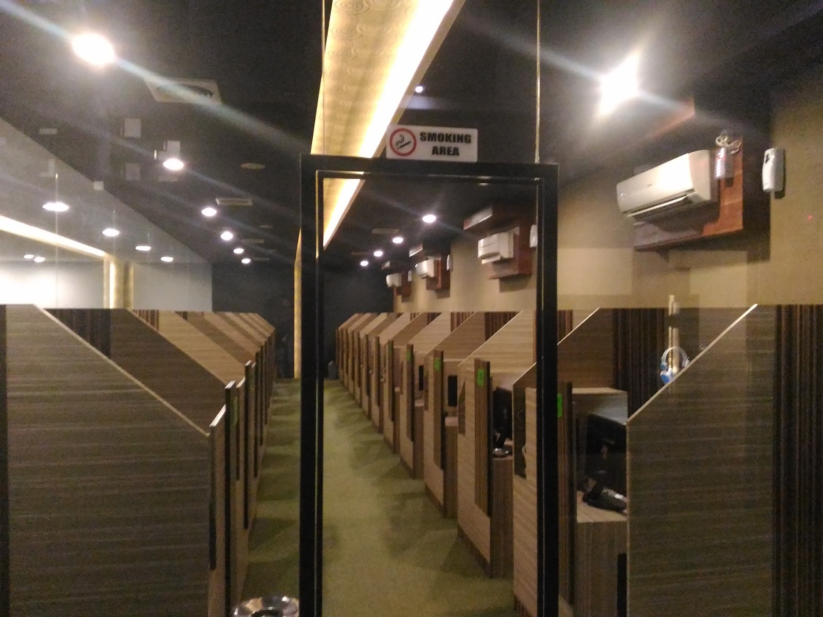 Warnet Cafe Merapi Online - Catatan Perjalanan