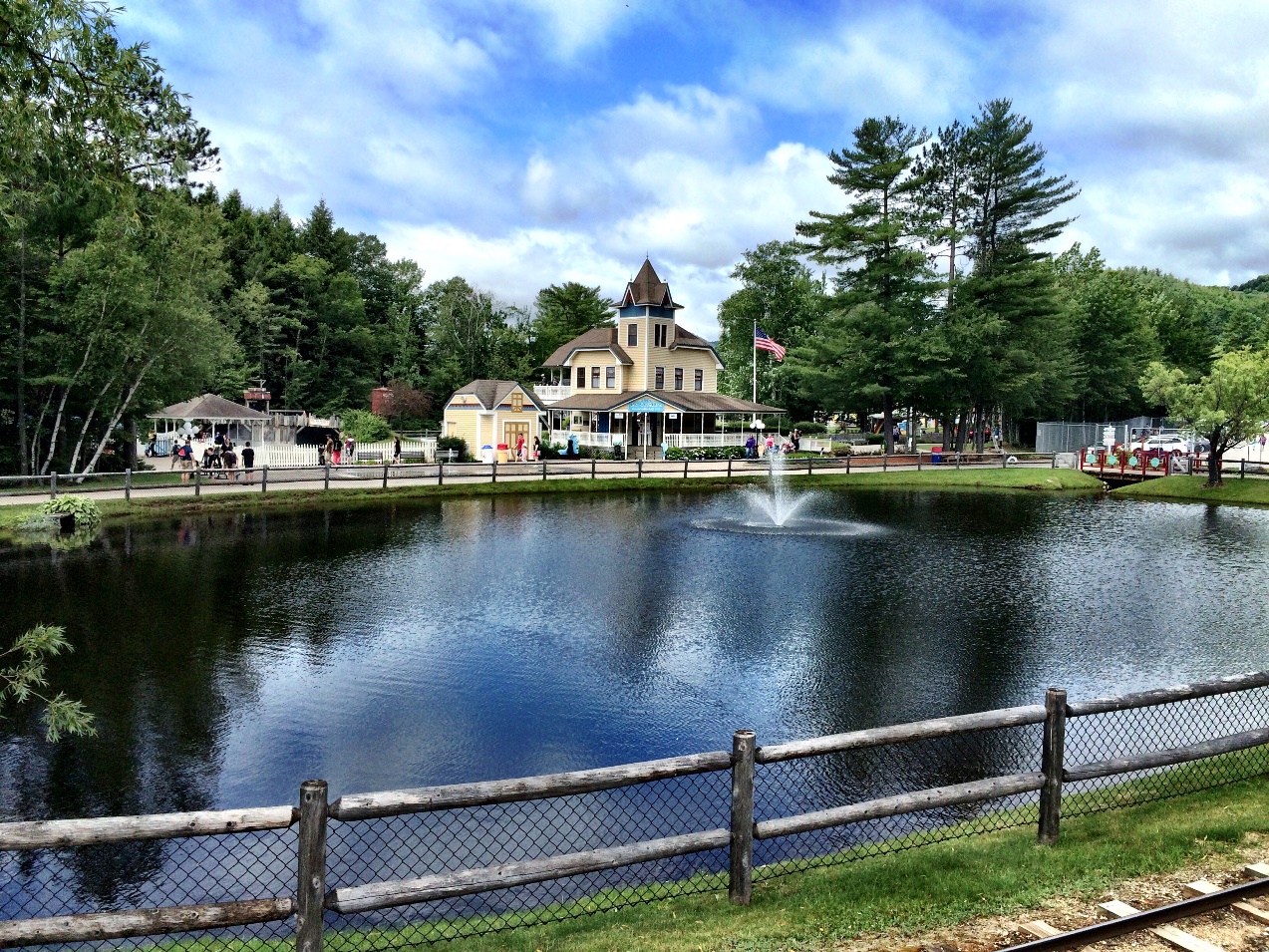 Evan and Lauren's Cool Blog: 7/8/15: Story Land Where Fantasy Lives