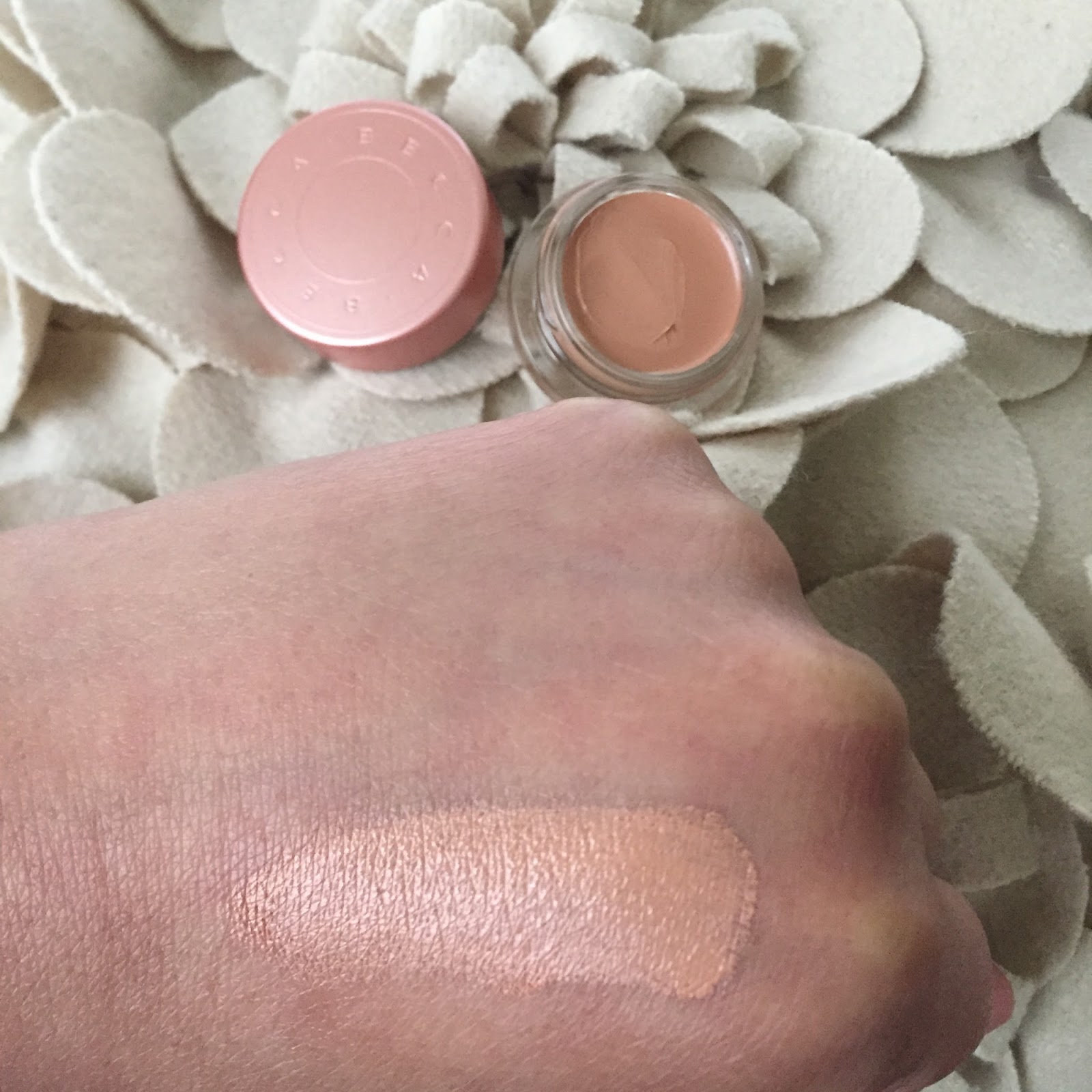 Becca Under Eye Brightening Corrector Medium To Deep Review and ...