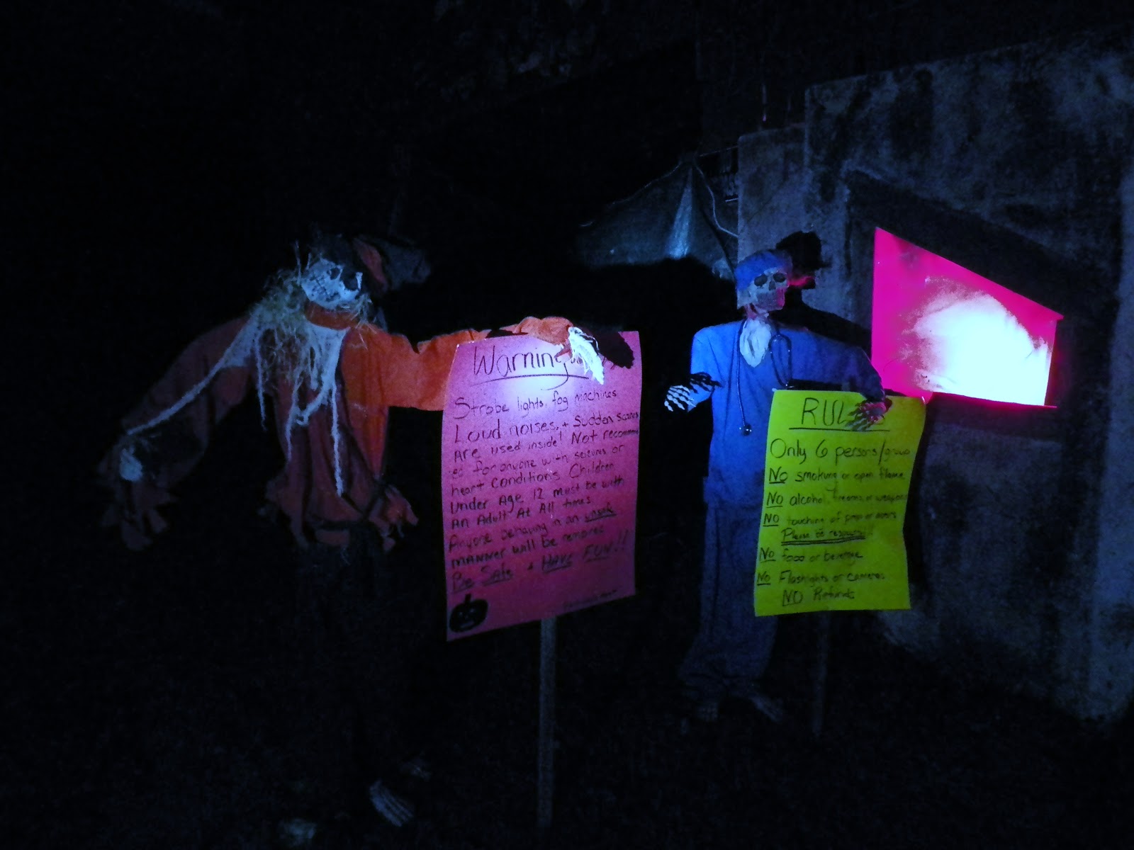 Something wicKED this way comes....: Backwoods Haunted House catches ...