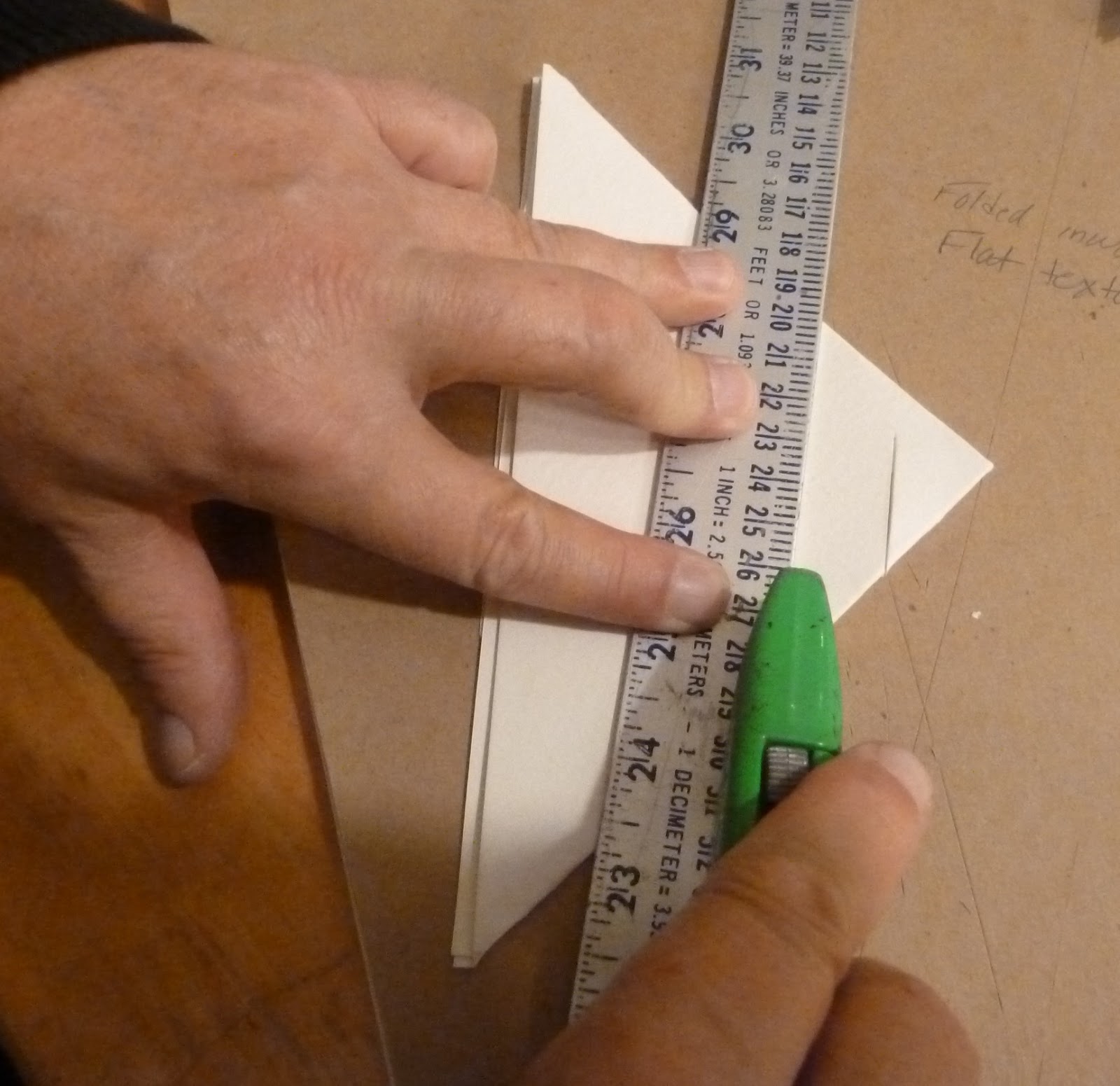 Travel with a Beveridge: Paper snowflake craft project